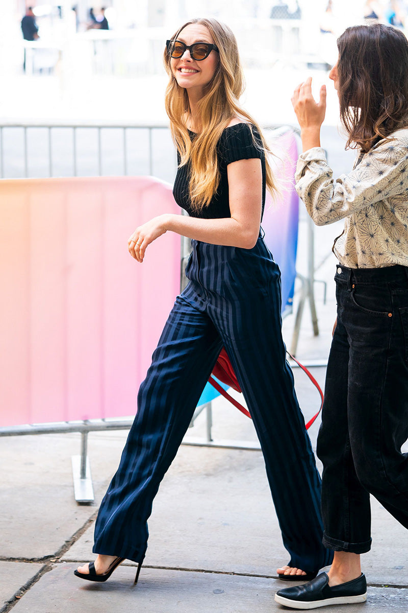 Amanda Seyfried – Rupert Sanderson